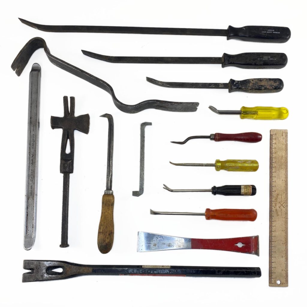Prying Tools – OTL Webstore
